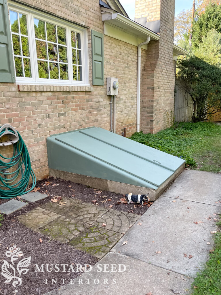 1970 home renovation | painting the "garage side" of the house | Miss ...